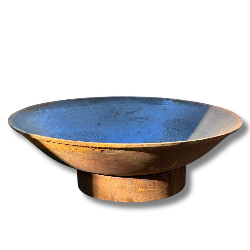 Cast Iron Fire Pit 900 on Ring Base — Fire Pits Direct